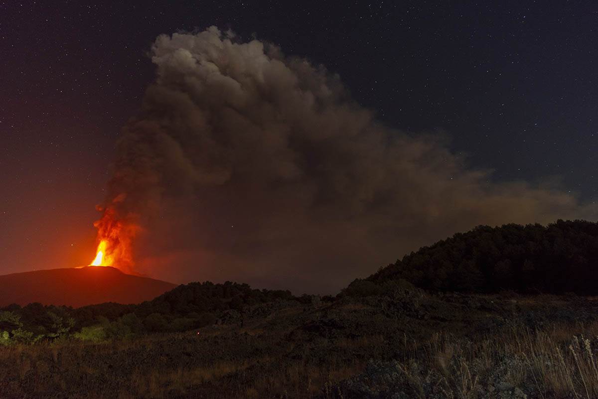 Proradio vulkan Etna otkazani letovi | Mondo