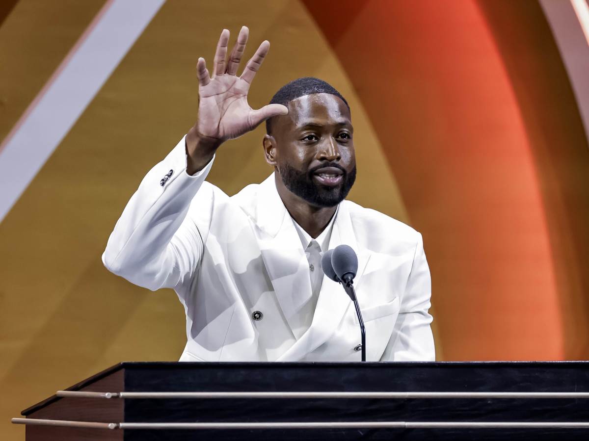 Dvejn Vejd oduševljen Karlikom Džounsom | Mondo