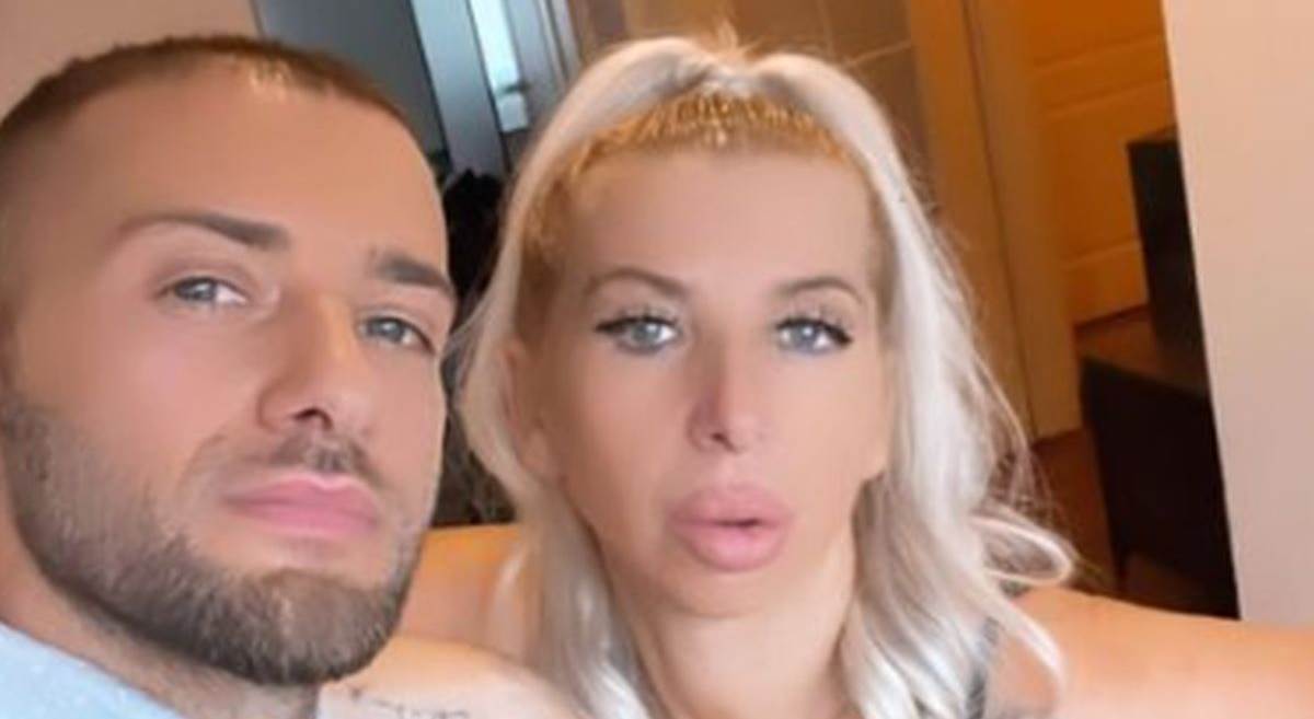 Savo Perović o majci Suzani Perović Blondi i skidanju za Onlifens | Mondo