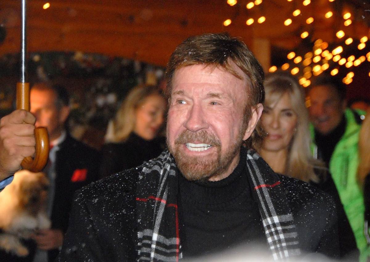 Čak Noris neprepoznatljiv stigle ga godine | Mondo