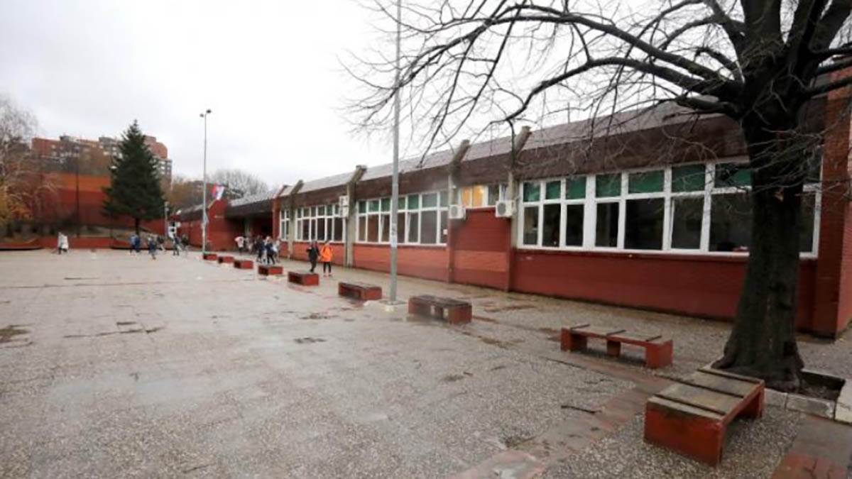 Vršnjačko nasilje u školi u Beogradu | Mondo