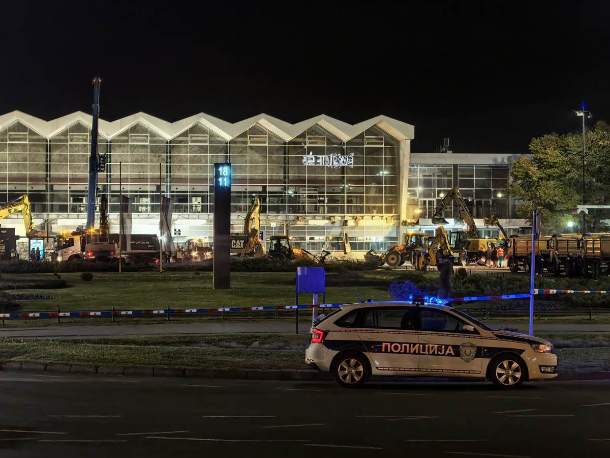 Radnica Železničke stanice u Novom Sadu opisala trenutak pada nadstrešnice | Mondo