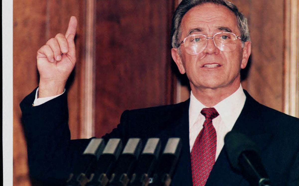 Ko je Milan Panić jedan od najbogatijih Srba u dijaspori | Mondo