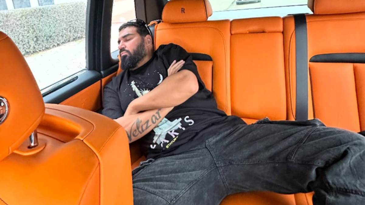 Kako danas izgleda bugarski pevač Azis koji se oblačio kao žena i bio u braku sa muškarcem | Mondo