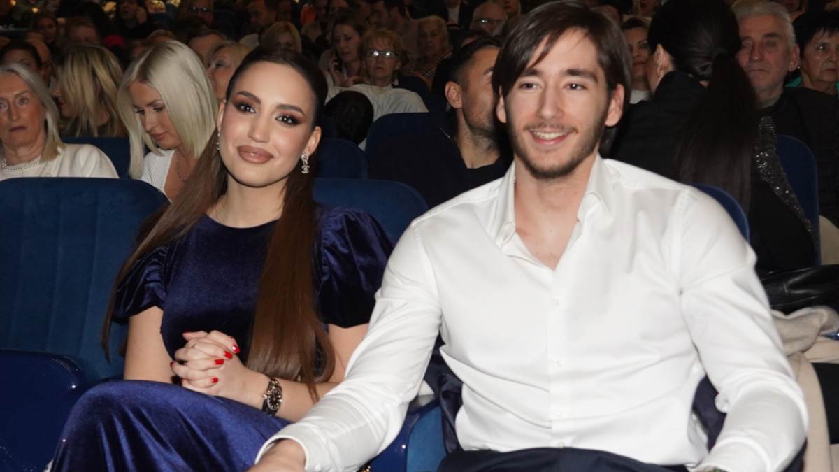 Sin Harisa Džinovića neprepoznatljiv skinuo se u teretani | Mondo