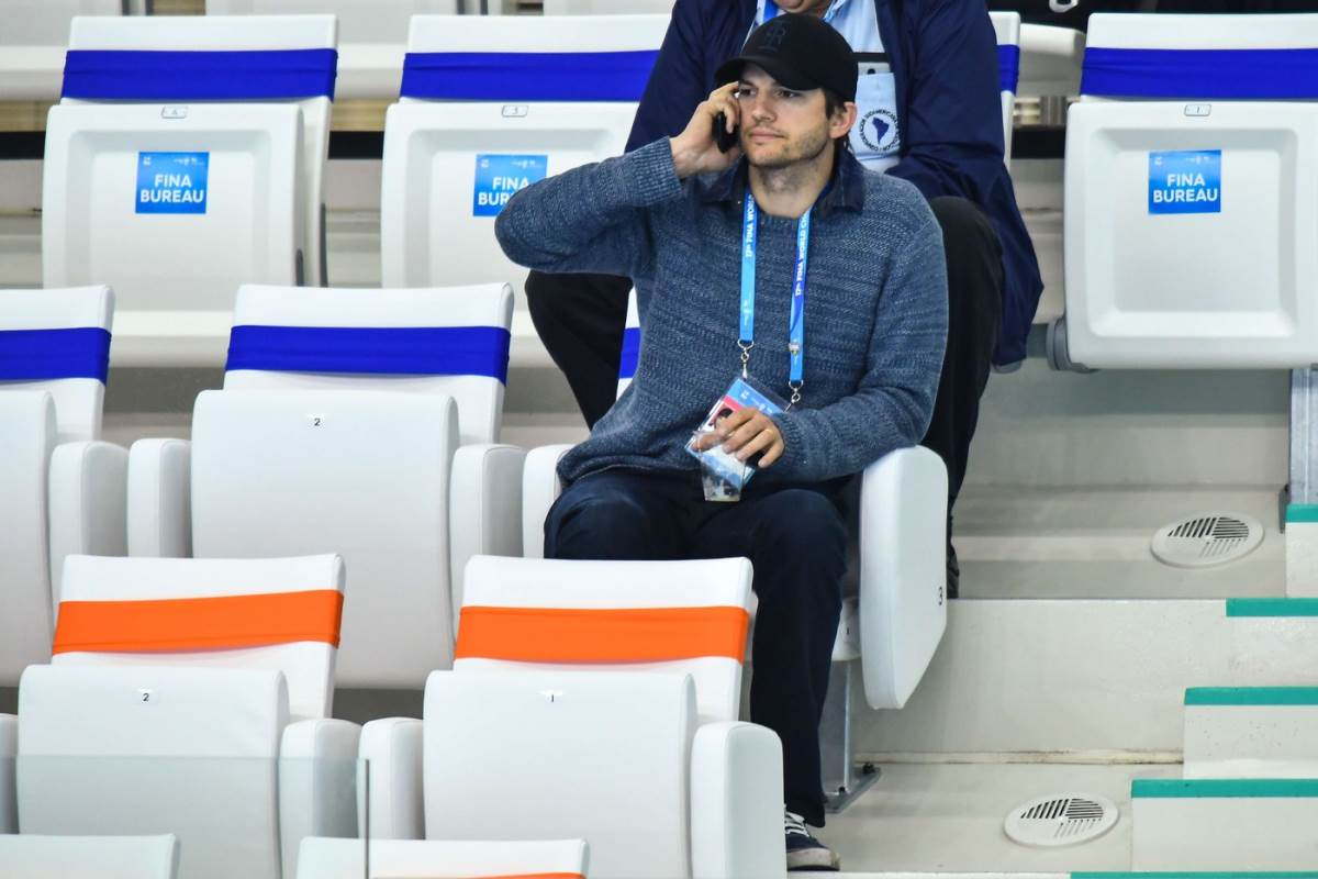 Najstrašniji skandali holivudskog glumca Eštona Kučera | Mondo