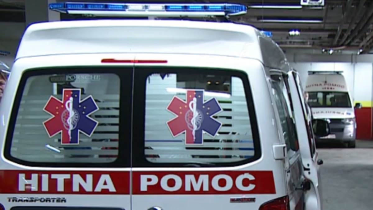 Dete palo sa terase na četvrtom spratu | Mondo