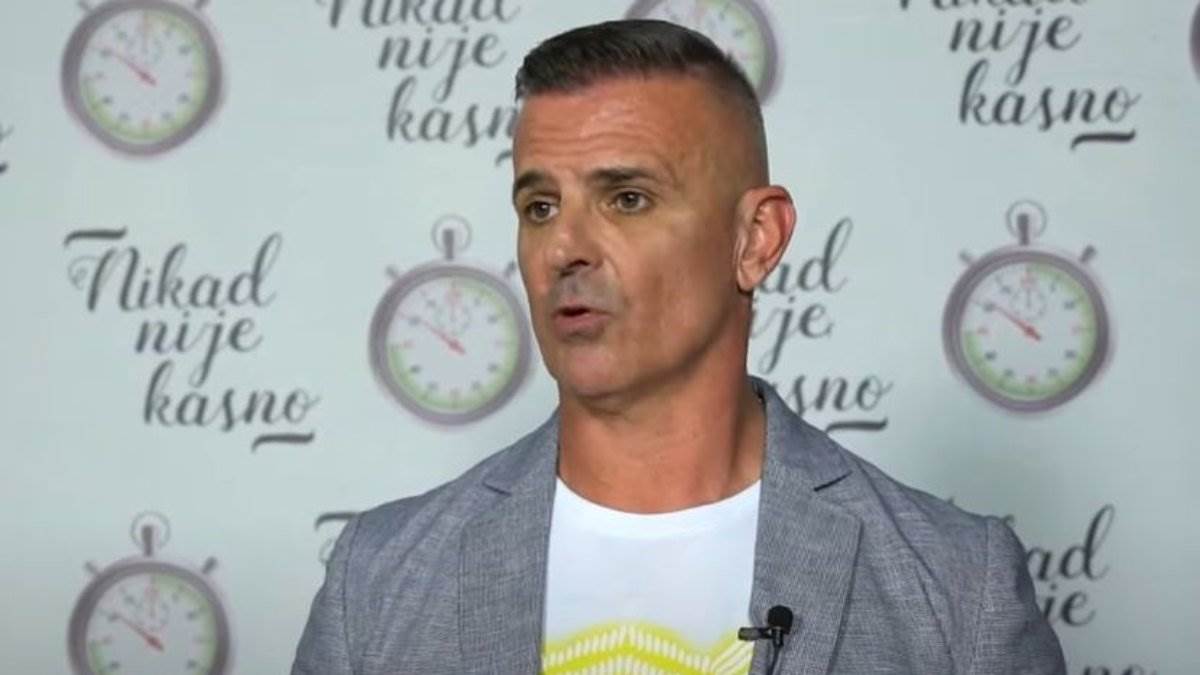 Pevač Dejan Drašković doživeo tešku saobraćajnu nesreću u Crnoj Gori | Mondo