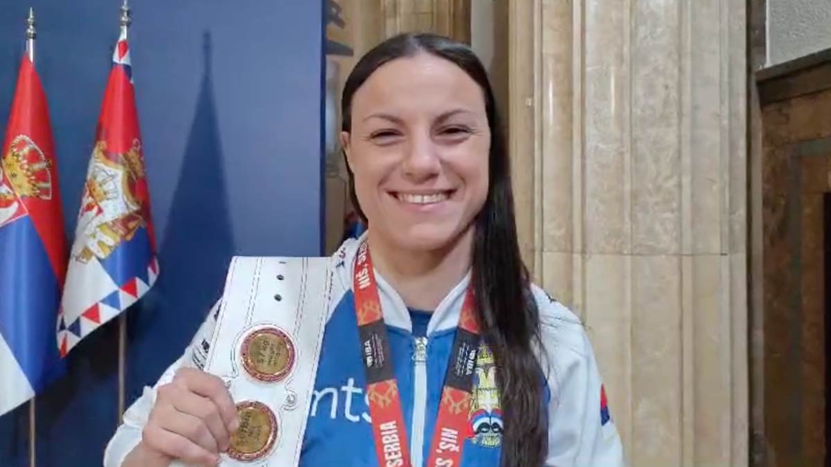 Anđela Branković u intervjuu za MONDO o odrastanju, boksu i privatnom ...