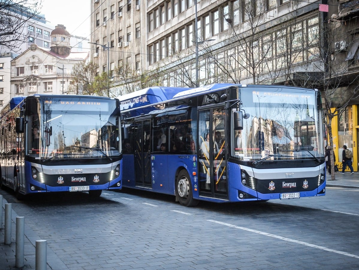 Kojih 19 linija javnog prevoza menja trasu od 14. septembra | Mondo