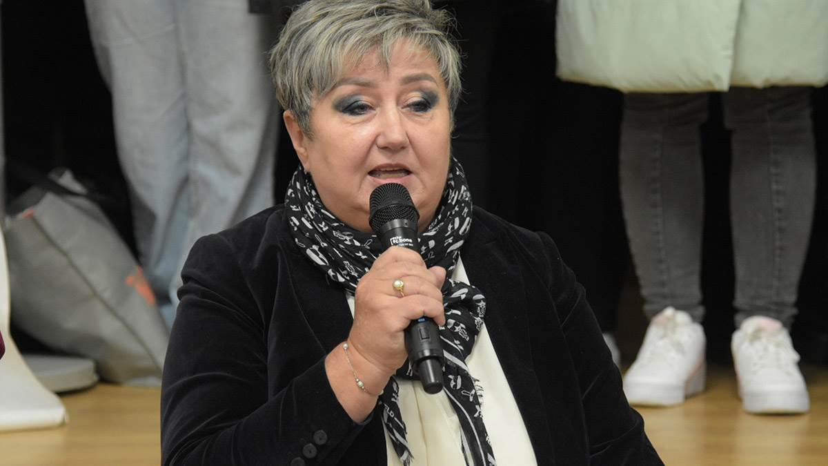 Dekanka Filozofskog fakulteta u Nišu napadnuta nožem | Mondo