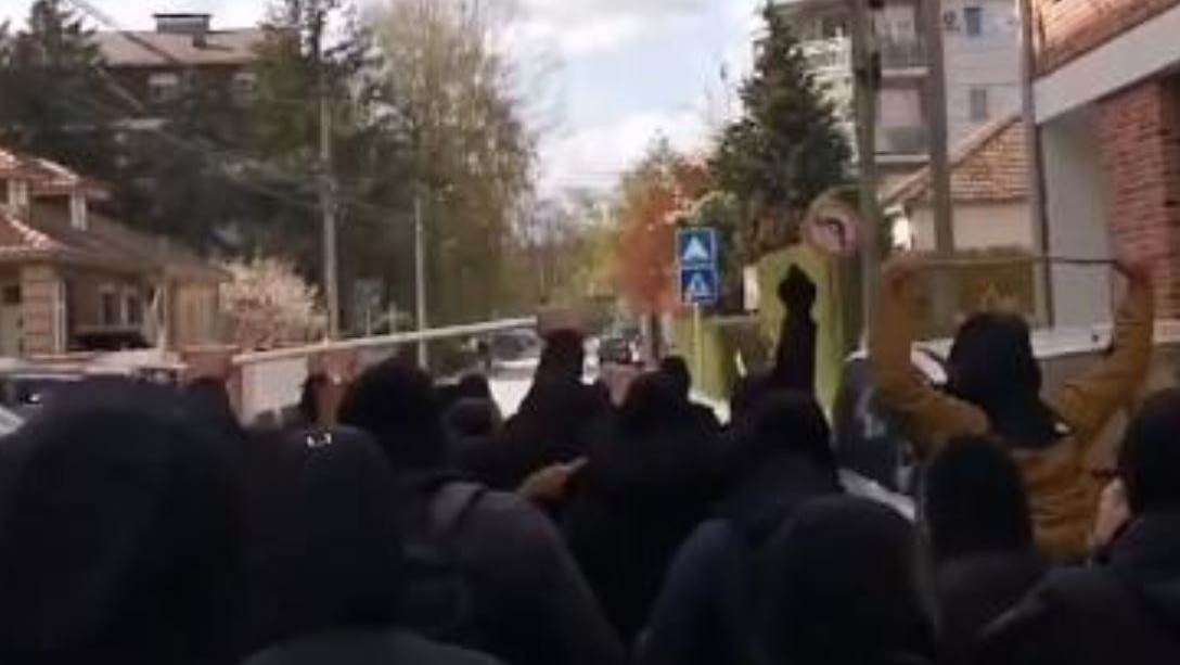 Navijači Borca i Slobode iz Užica pred derbi | Mondo