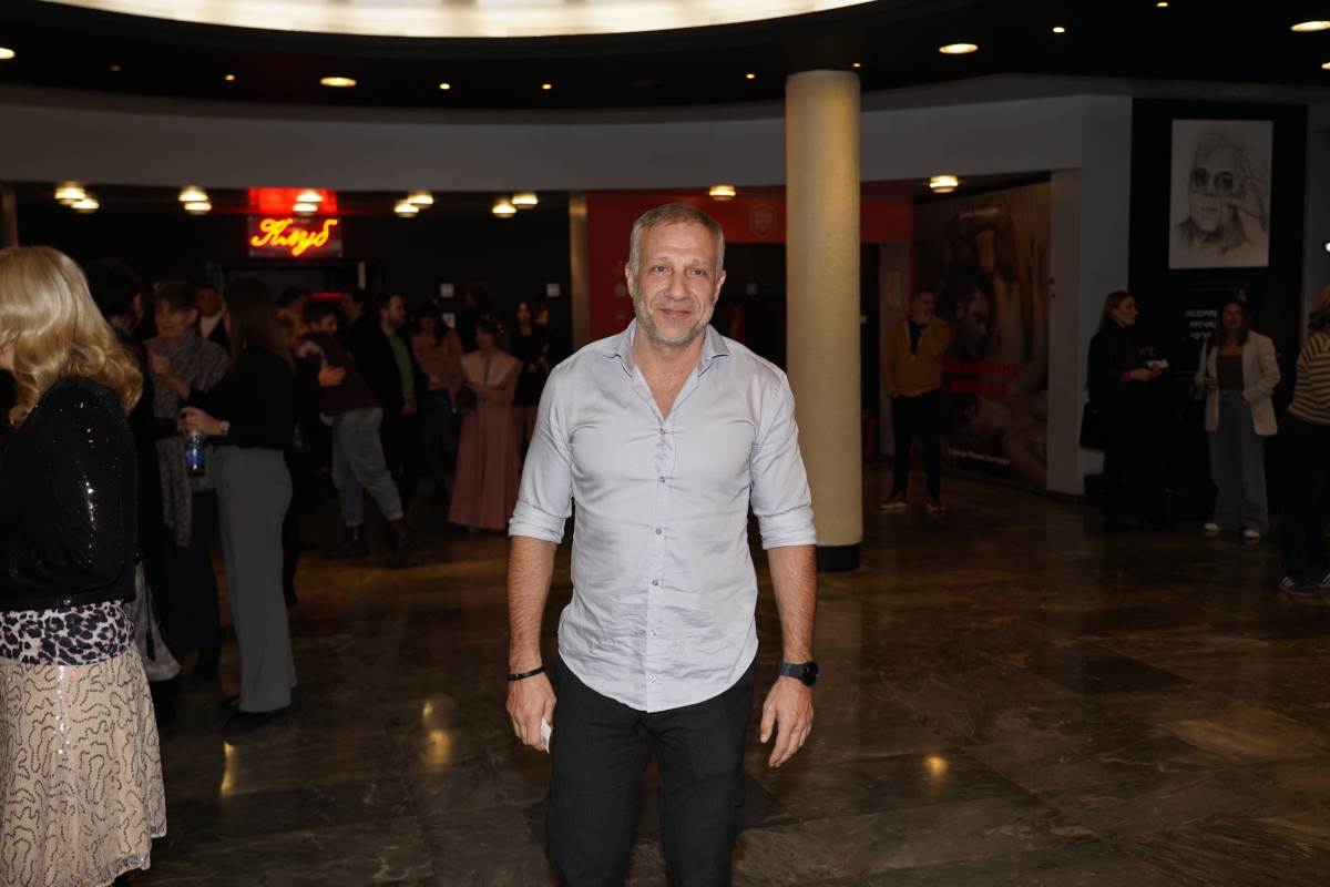 Milan Kalinić puca od ponosa zbog svog sina: Ispratio ga na maturu i ...