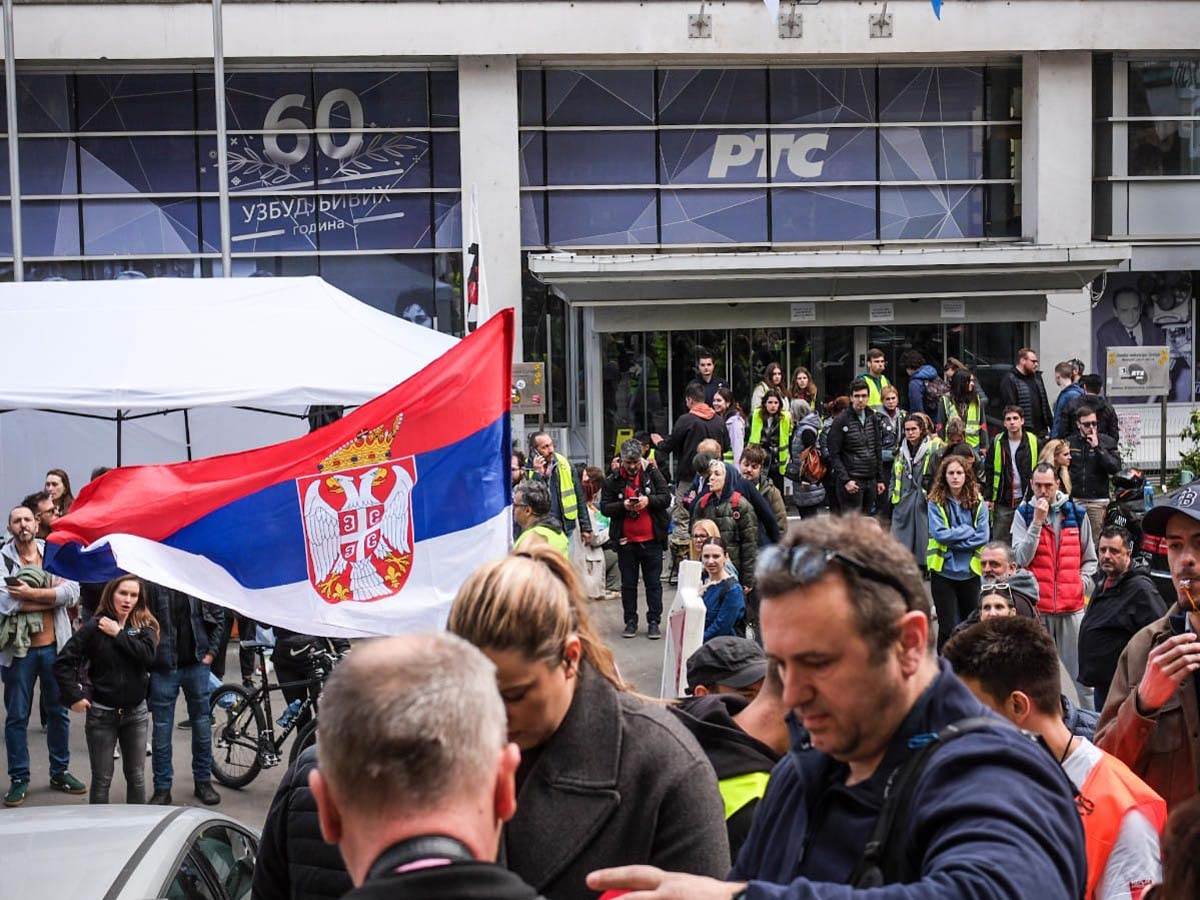 Studenti u blokadi krenuli na štafetni ultramarton do Brisela | Mondo