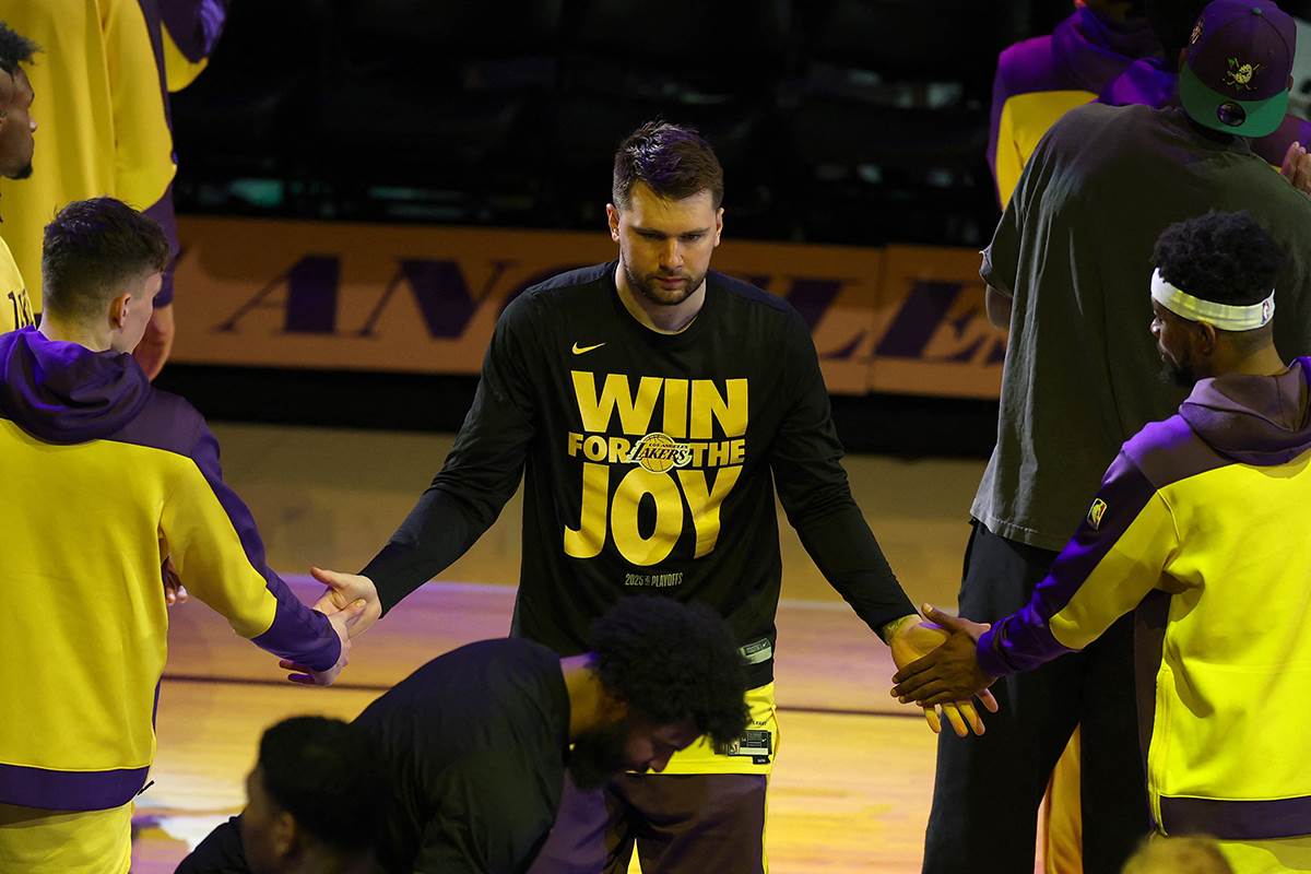 Luka Dončić kao Kobi Brajant: Kada ovako igra, Lejkersi mogu da sanjaju ...