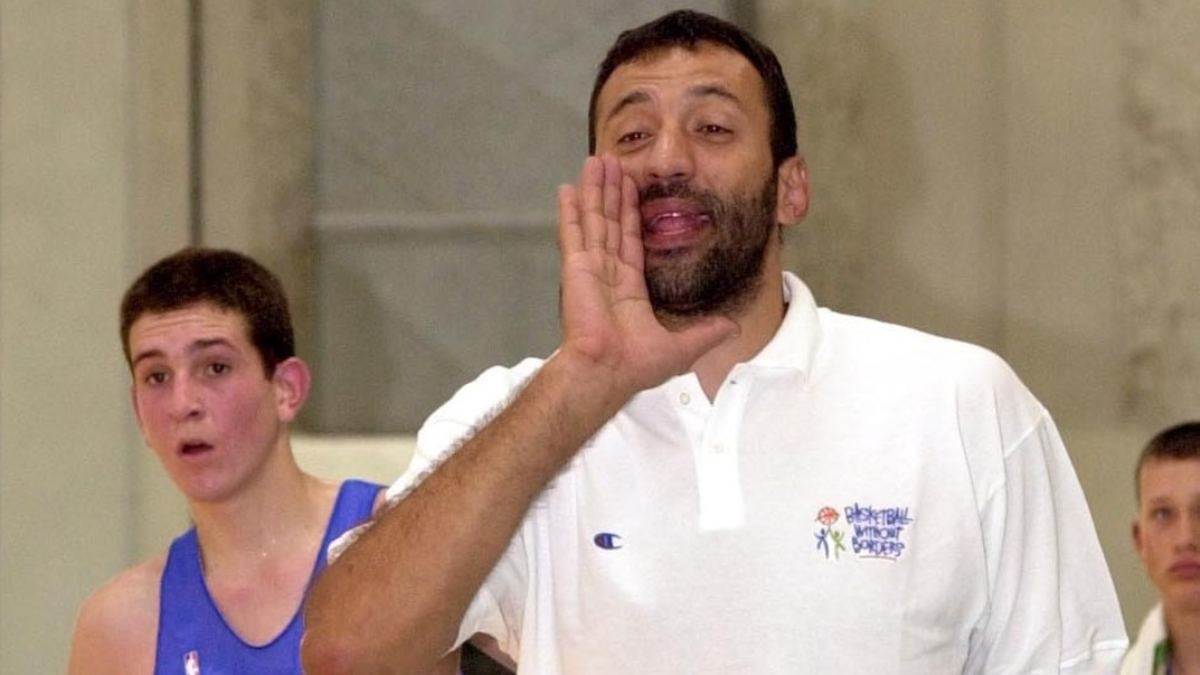 Dragan Labović sa Divcem na NBA kampu 2001 | Mondo