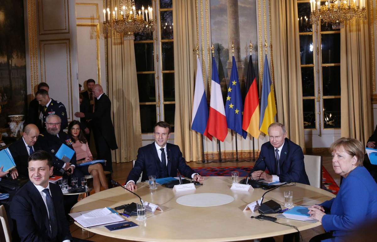 Kako je izgledao prvi susret Vladimira Putina i Volodimira Zelenskog | Mondo