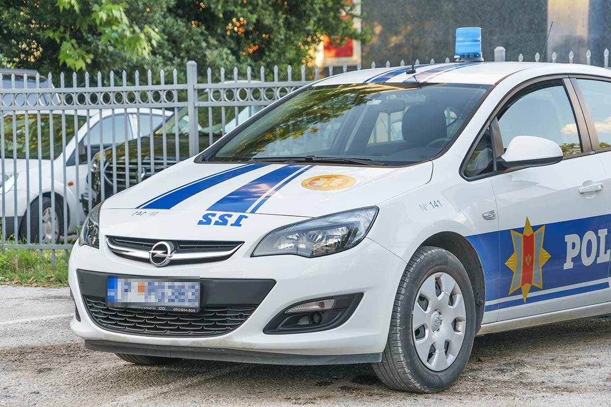 Blagajnik banke u Plavu prisvojio novac sa računa klijenta | Mondo