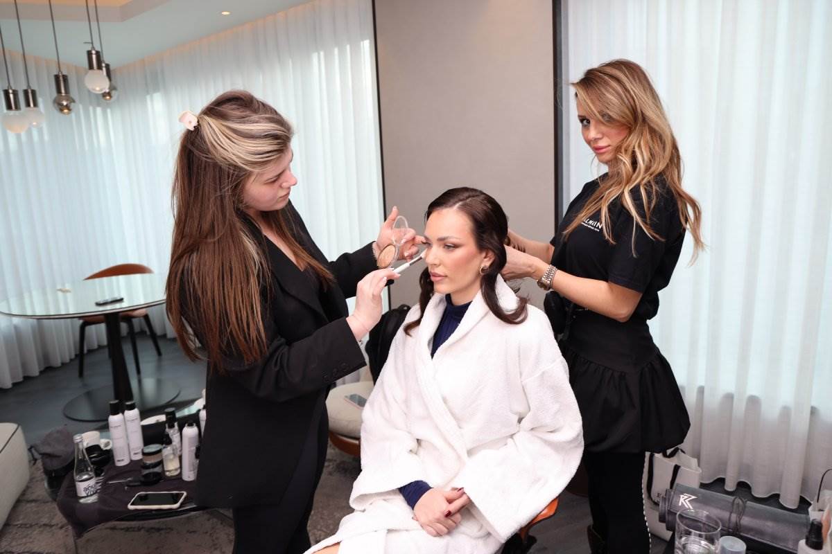 "Demi Mur tajno posetila Srbiju, naše zvezde slabo plaćaju": Marija počela od nule, a danas je ...