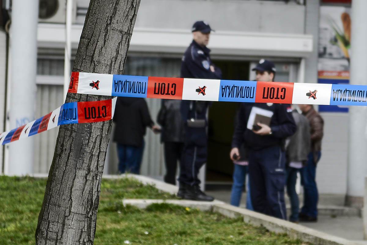 Uhapšeni roditelji dečaka koji je povređen od petarde u Zemunu | Mondo