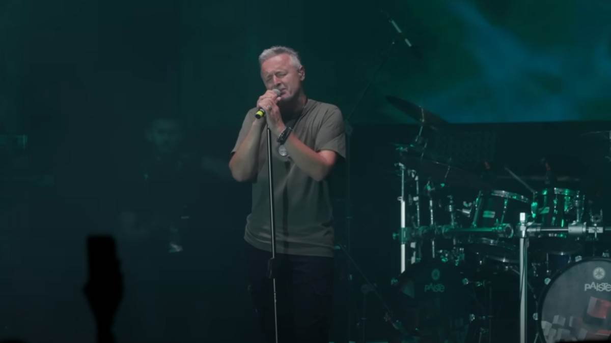 Tompson na koncertu nosio cipele hrvatske vojske iz 1991 | Mondo