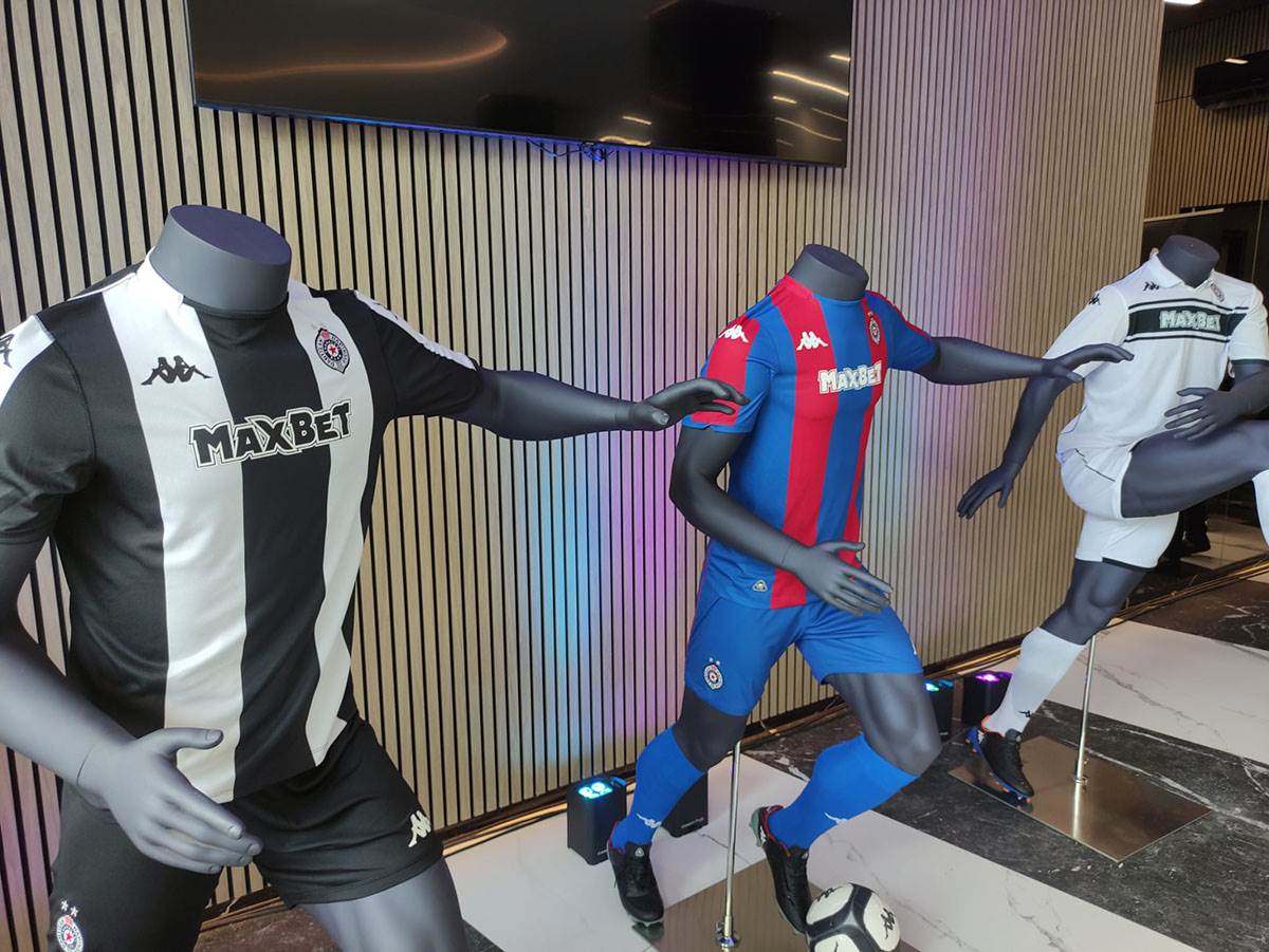 FK Partizan novi dresovi fotografije | Mondo