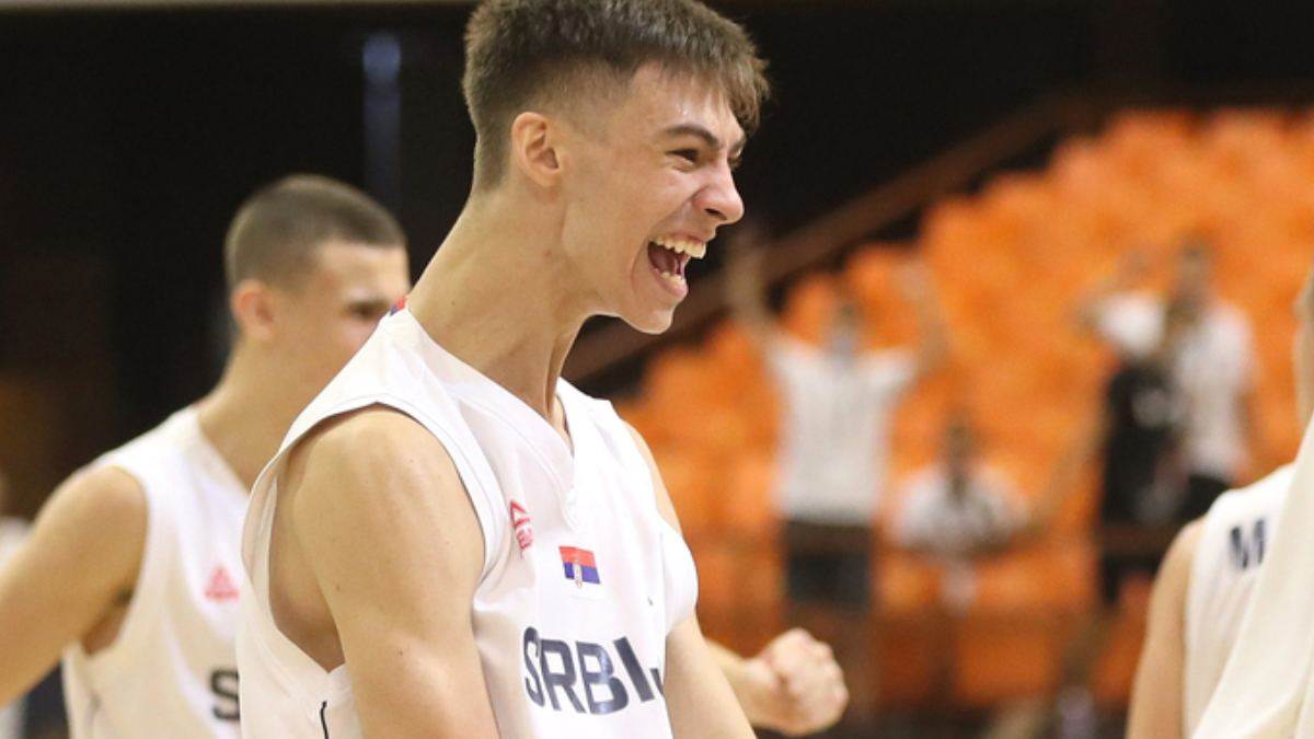 Srbija pobedila Sloveniju na Eurobasket U20 na Kritu | Mondo