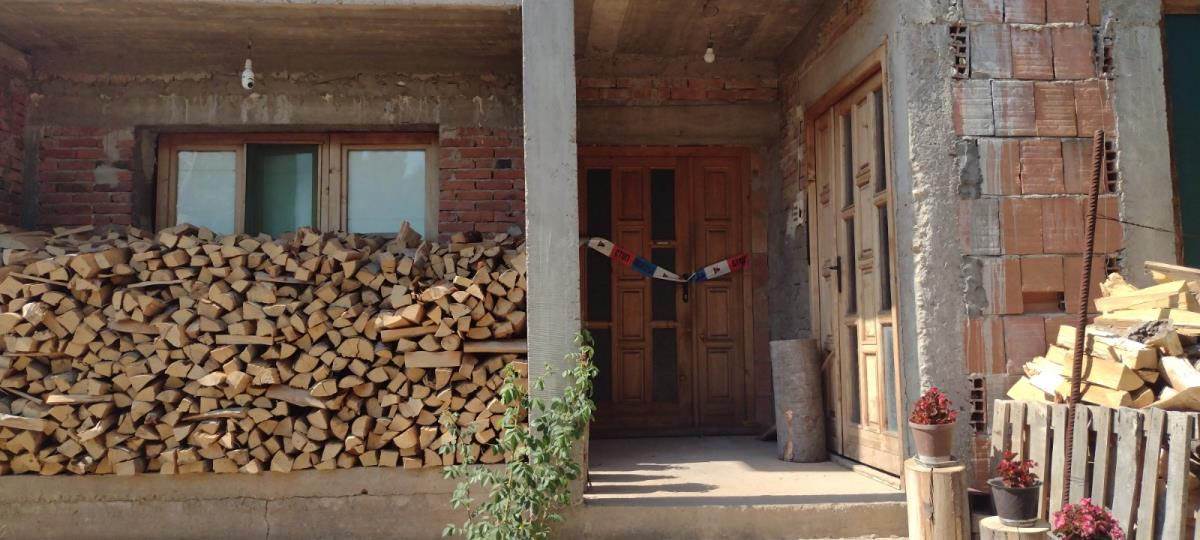 Slike sa mesta ubistva žene u Nišu | Mondo