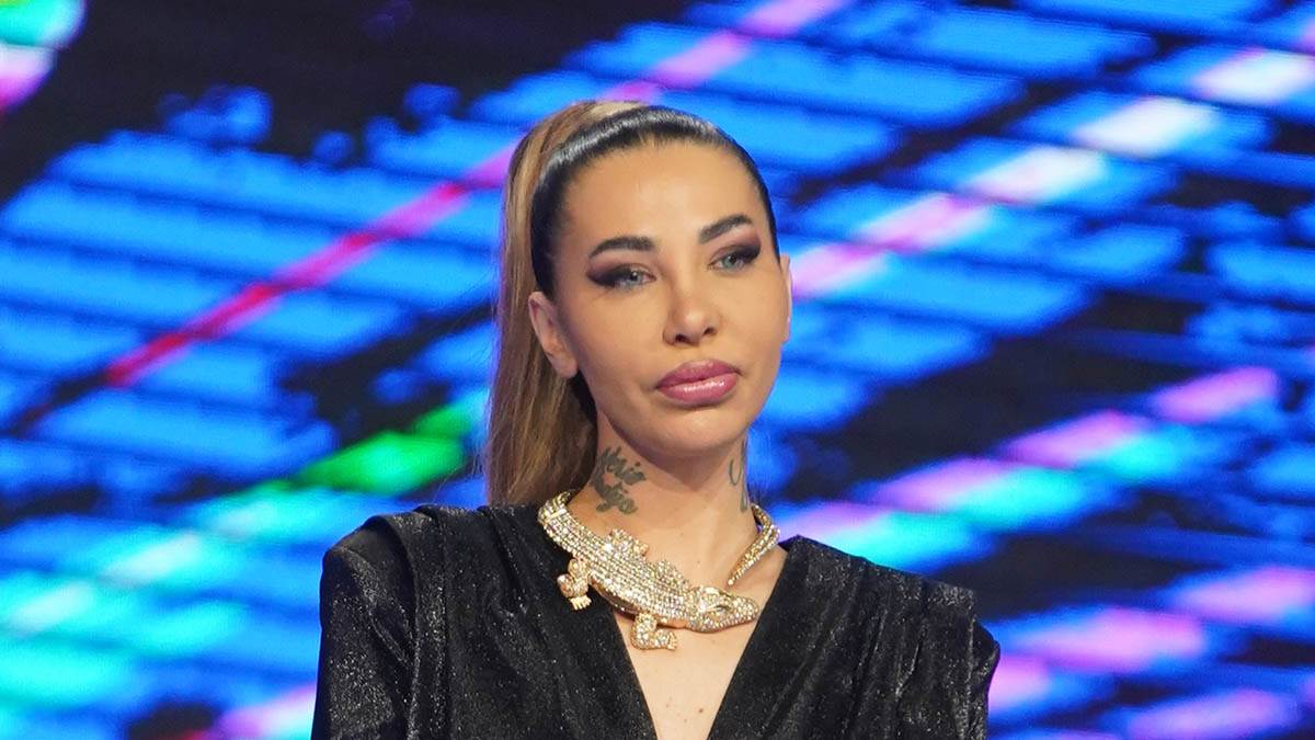 Aneli Ahmić u modricama, sestra optužila Asmina | Mondo