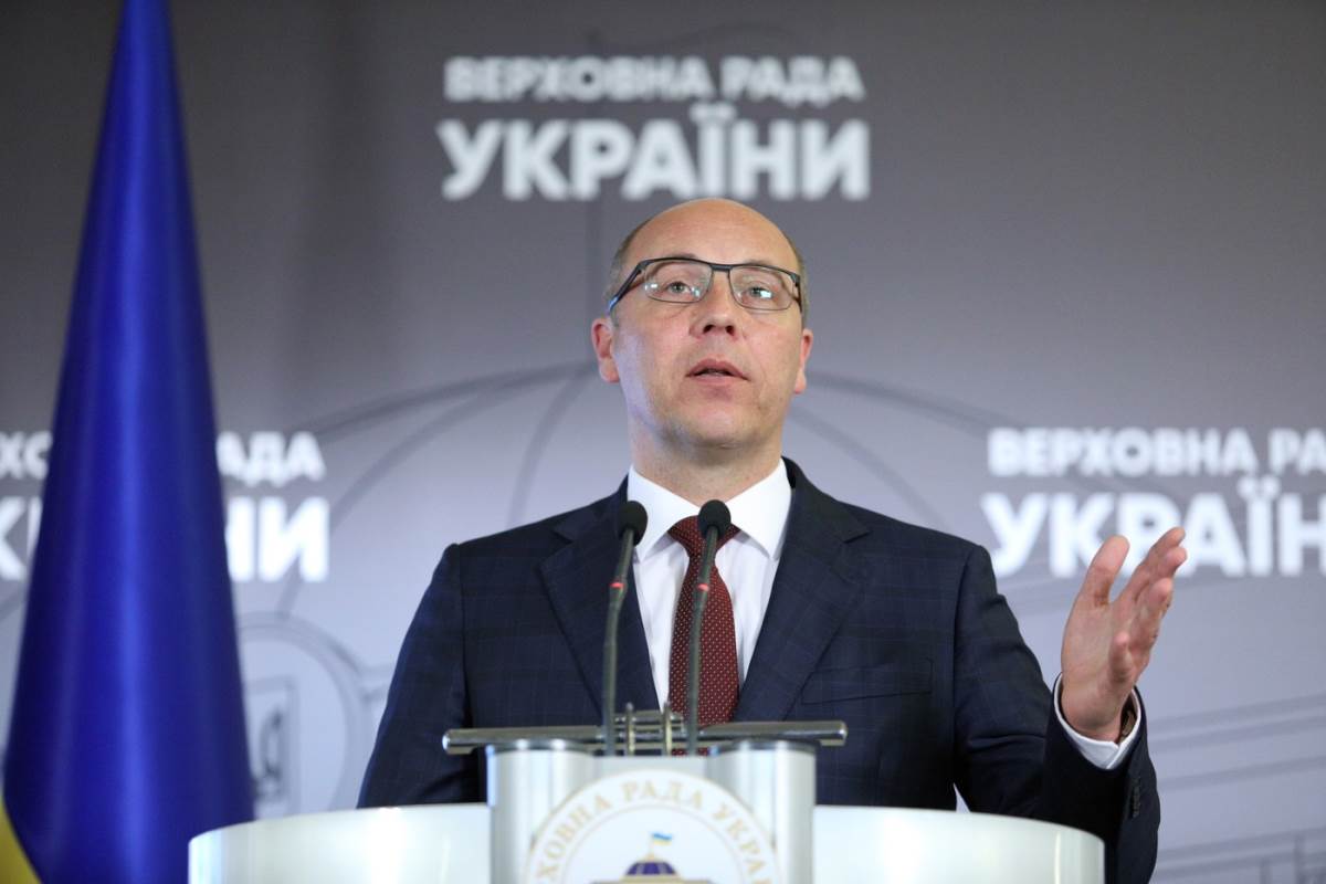 Izrešetan sa leđa bivši predsednik skupštine: Uznemirujuće slike ...