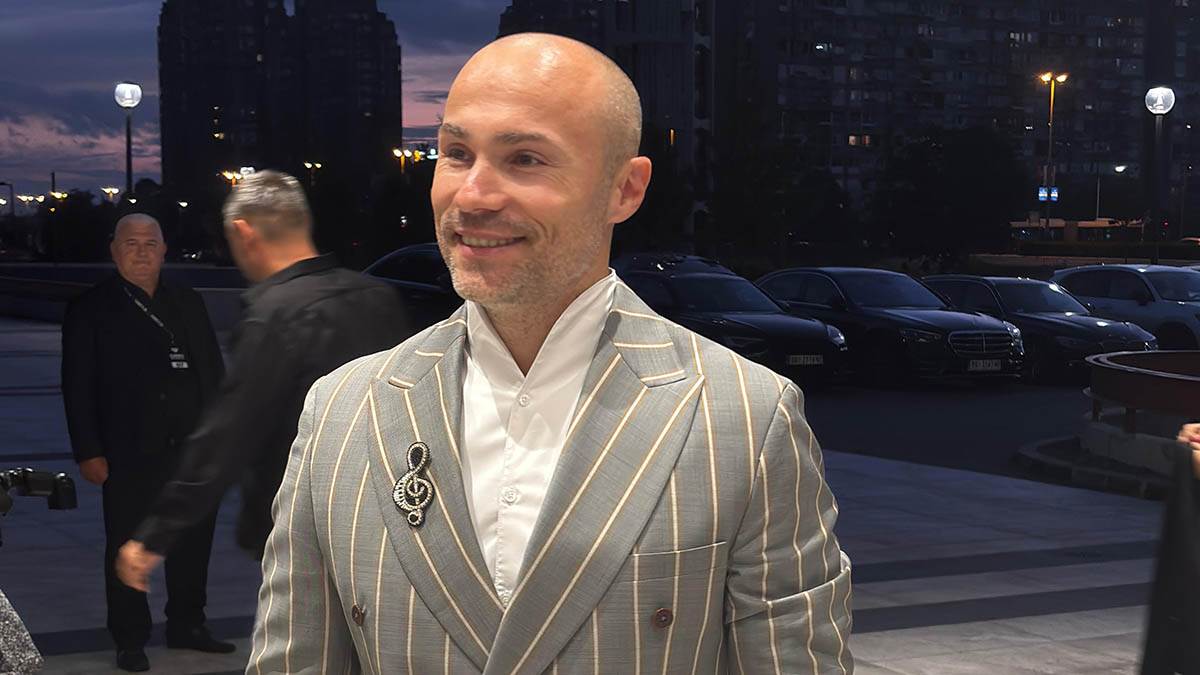 Aca Sofronijević na proslavi punoletstva kod Saše Matića | Mondo