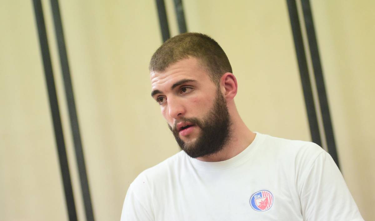 Veljko Ražnatović u Rusiji godinu dana bez cele porodice | Mondo