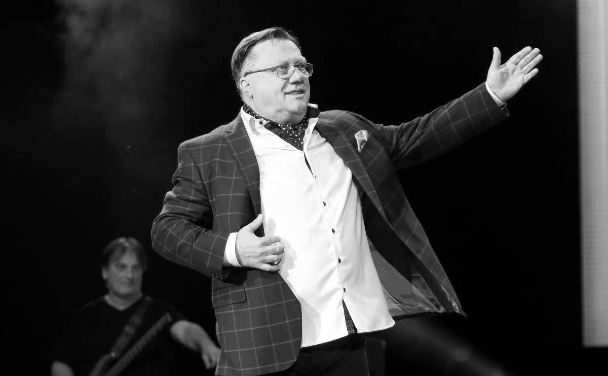 Koji je pevač došao na sahranu a sa kojim je Halid Bešlić bio u sukobu ...