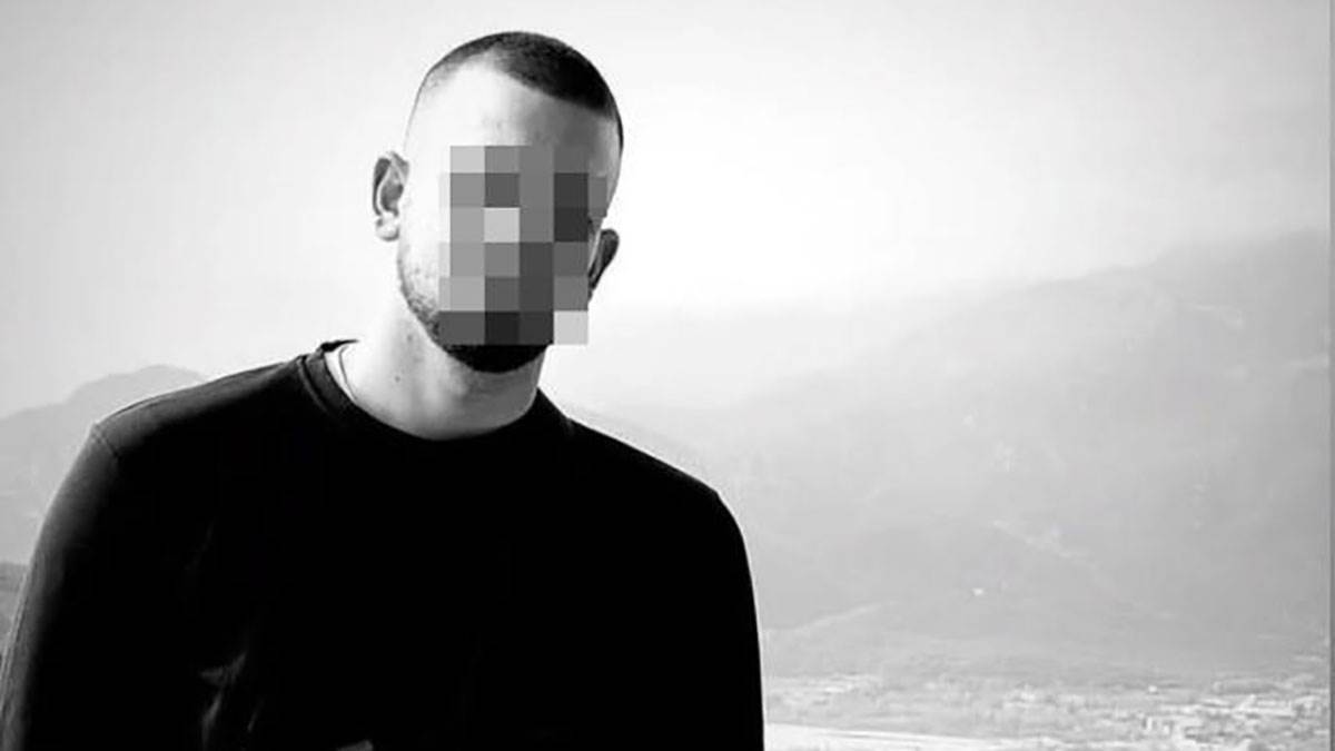 Porodica se oprašta od nastradalog momka iz Jagodine | Mondo