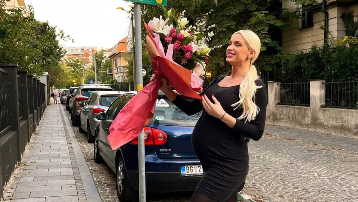 Porodila se Anja Mit | Mondo