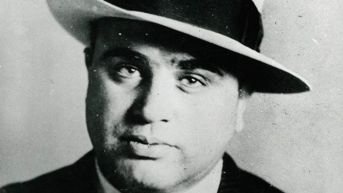 Uspon i pad Al Kaponea | Mondo