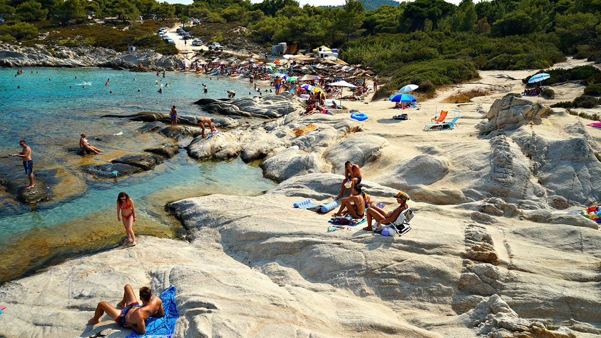 Srpski turisti menjaju pravila igre u 2026: Crna Gora nije više prvi ...