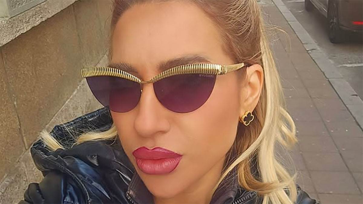 Jovana Jeremić se već pohvalila poklonom za 8 mart | Mondo