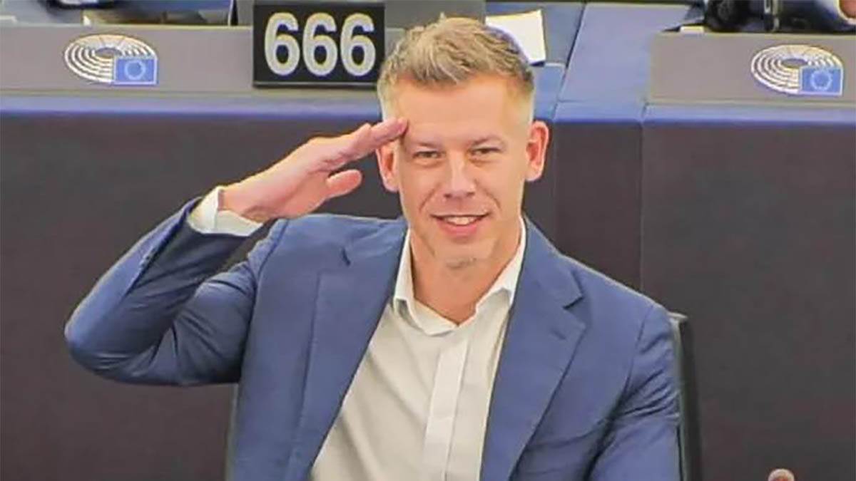 Snimcima iz stana do vođstva na izborima: Kako se Peter Mađar ...