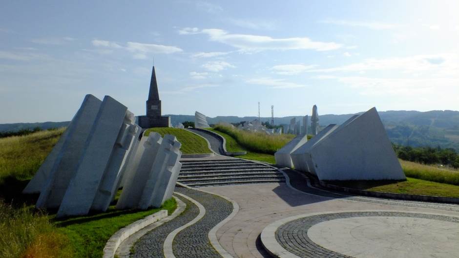 Partizanski spomenici u bivšoj Jugoslaviji | Mondo