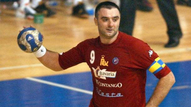 Nenad Peruničić opet igra! | Mondo