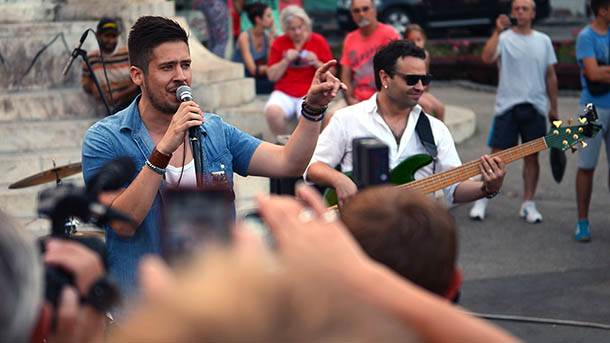 Nikola Rokvić na Trgu Republike | Mondo