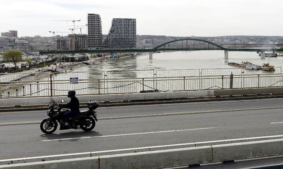 Brankov most - otvorena uzvodna pešačka staza | Mondo