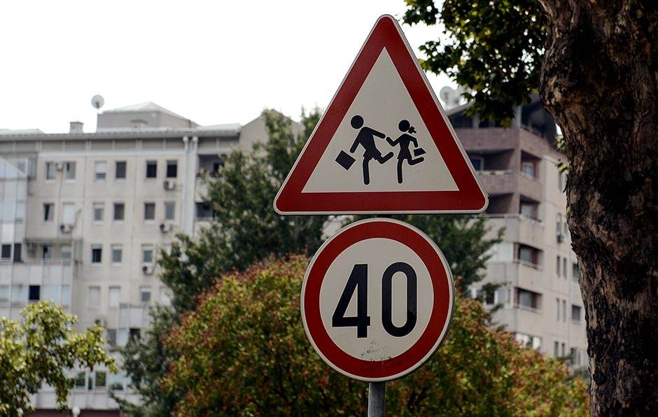 Bezbednost u saobraćaju sigurne staze | Mondo