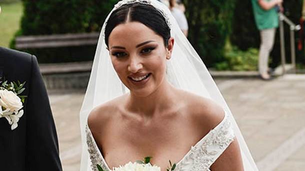 Aleksandra Neponovljivo nova pesma bez prezimena | Mondo