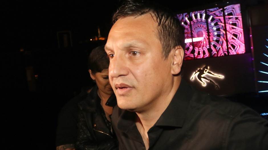 Gagi Đogani pustio sede | Mondo