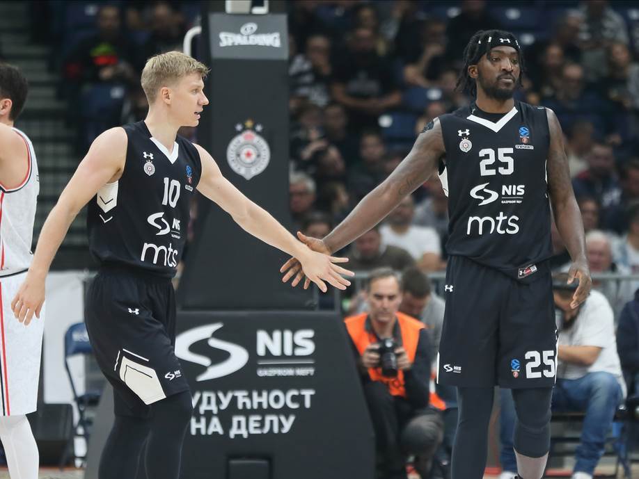 Andrea Trinkijeri Rašon Tomas i Redži Reding | Mondo