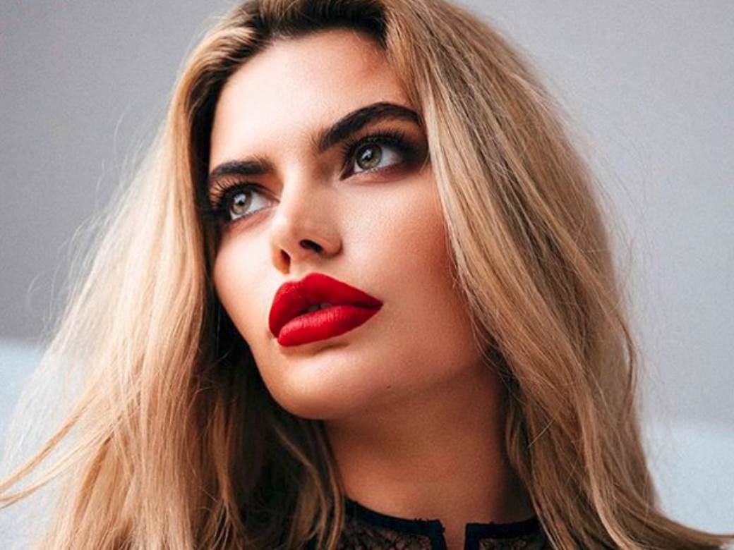 Megan Barton Henson Instagram fotografije i video | Mondo