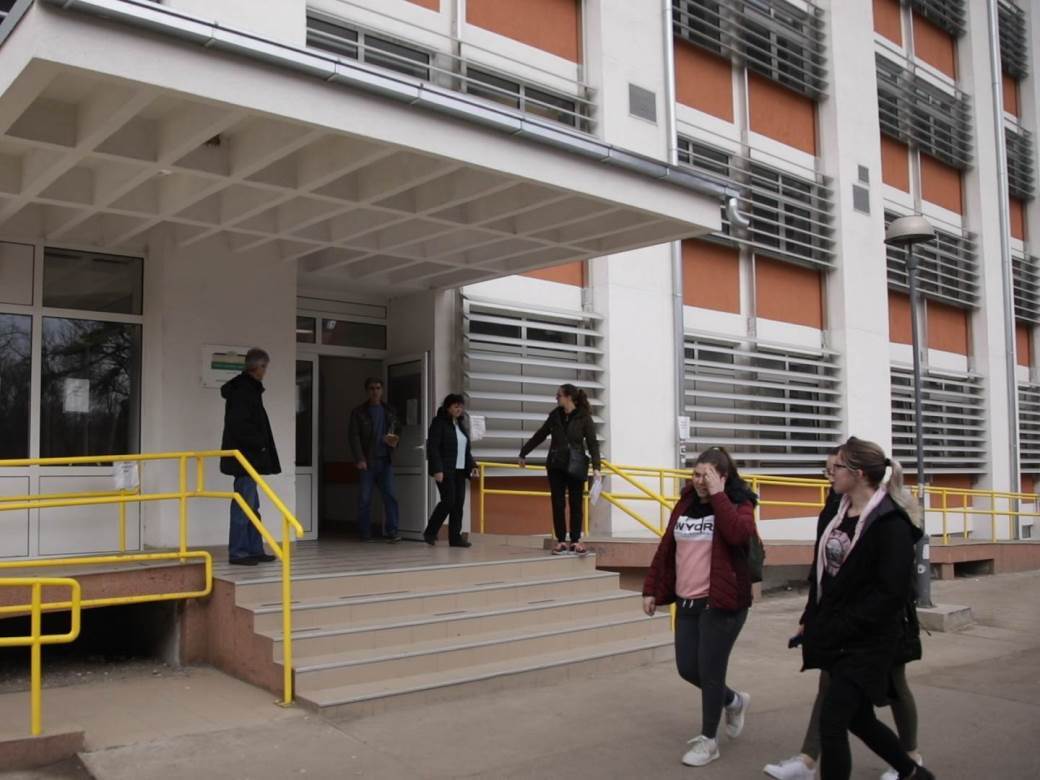 Korona virus prehlada simptomi razlike u simptomima | Mondo