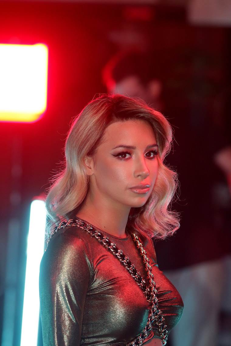 Teodora Bilanović se oglasila nakon što su joj lopovi obili auto | Mondo